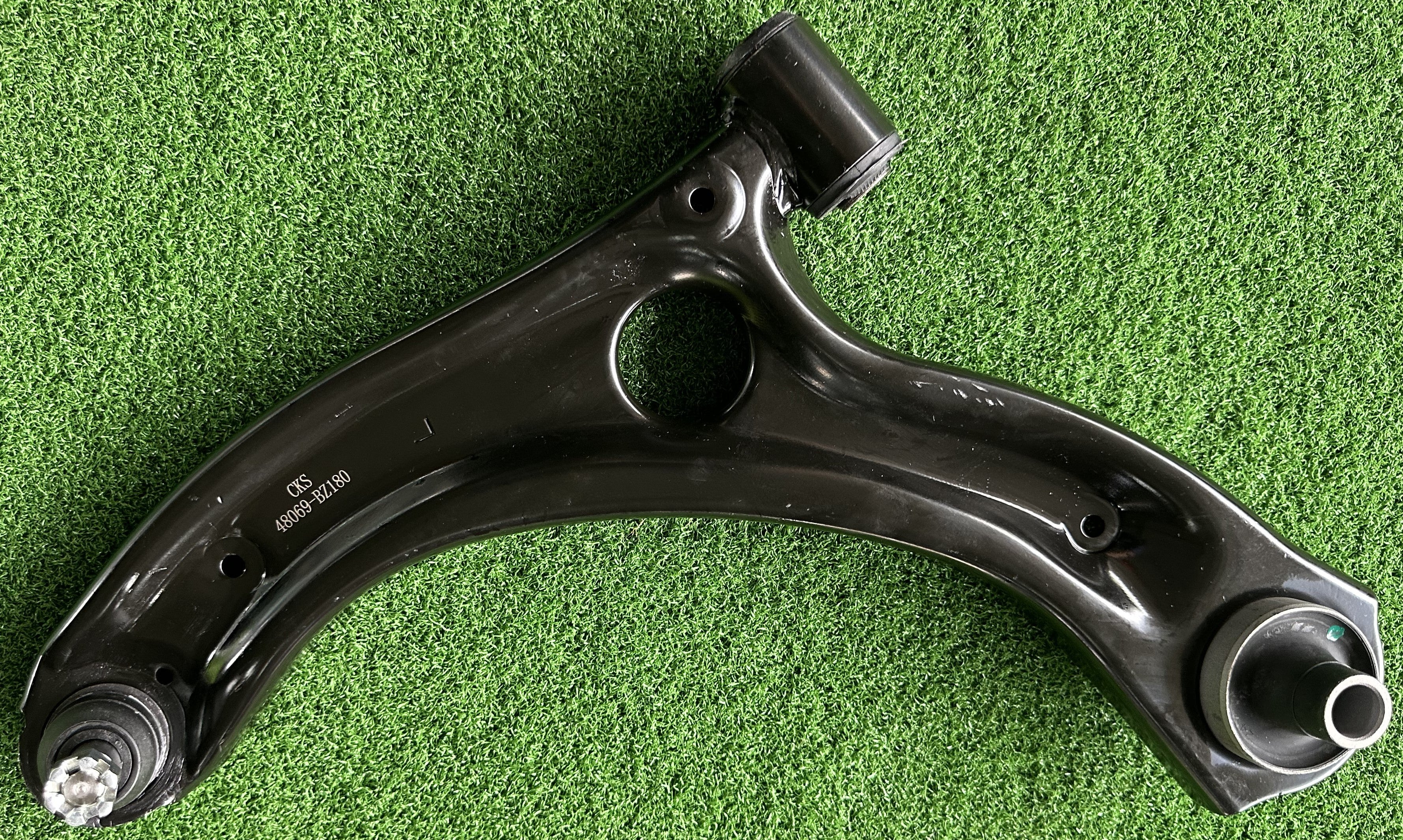 PERODUA AXIA / BEZZA LOWER ARM LH 48069-BZ180 (NEW) – YS PARTS