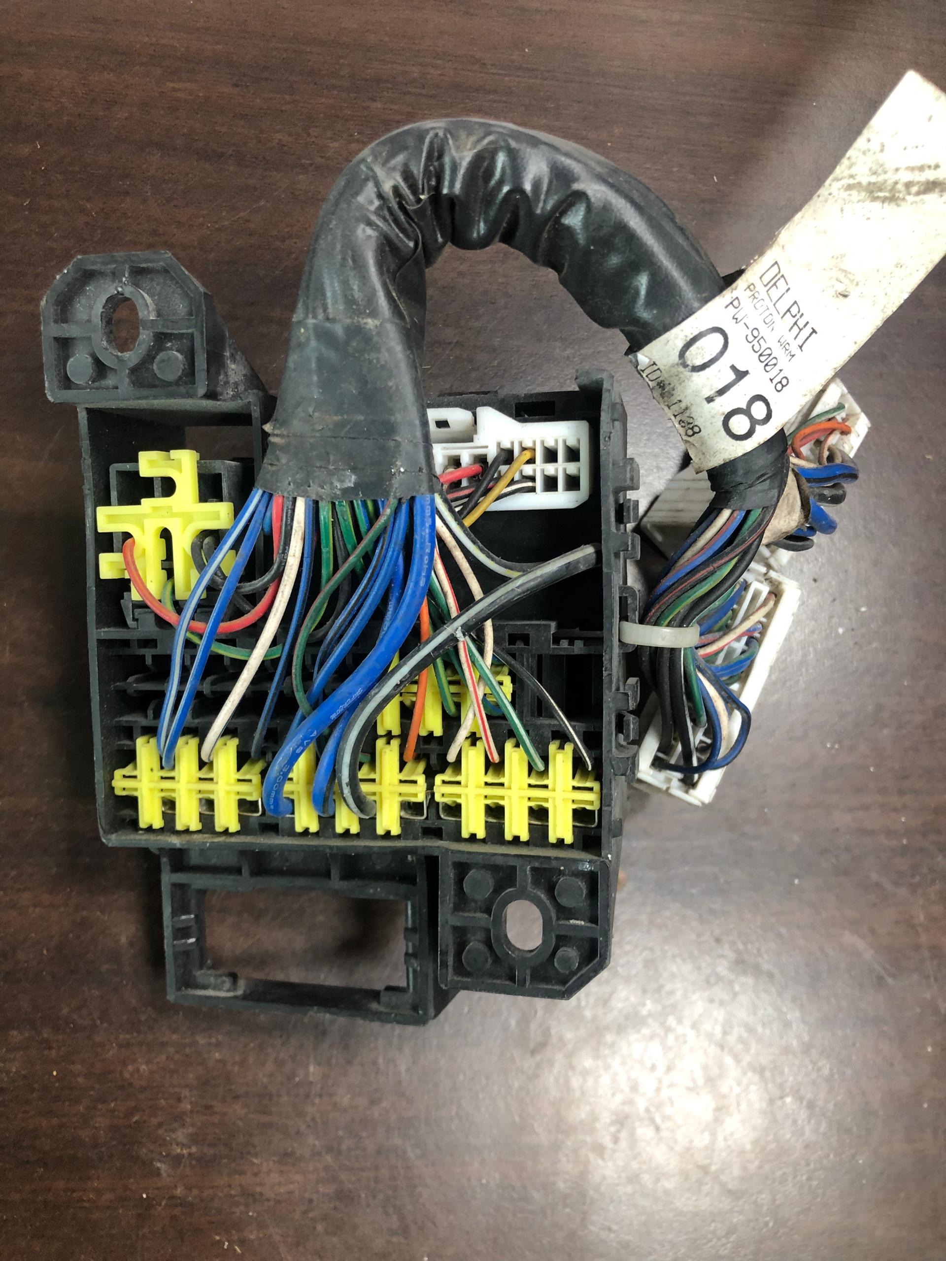 PROTON GEN2 FUSE BOX (PW950018) – YS PARTS
